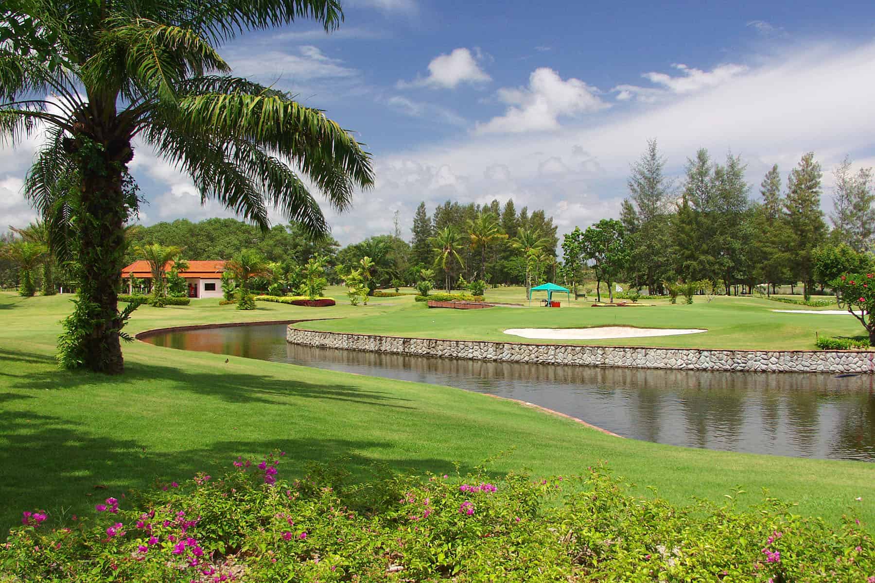 Thailand - 9 Reasons Why This Exotic Escape Wows International Golfers