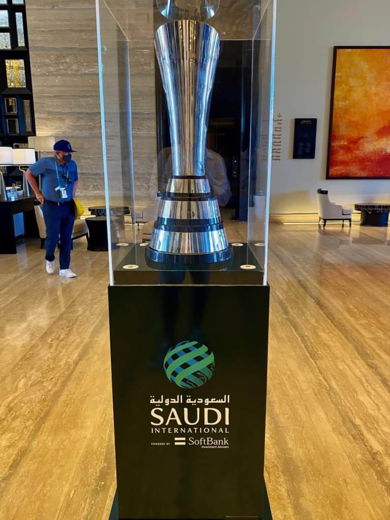 Saudi International: "Sign, Sign Everywhere a Sign..."