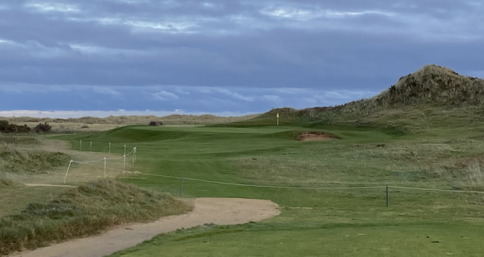 Seapoint Golf Links – A True Irish Links Experience